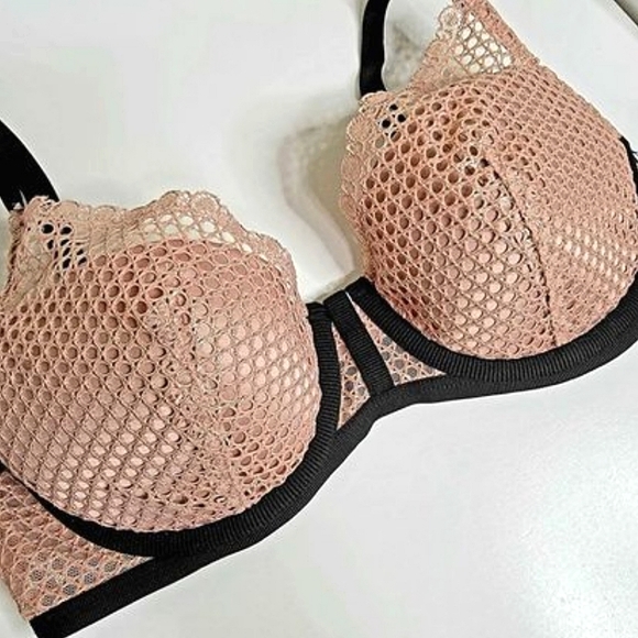 Victoria's Secret | Intimates & Sleepwear | Victorias Secret Luxe ...